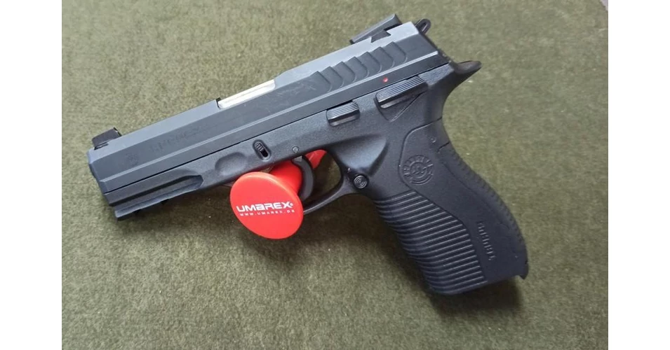 Használt Taurus PT 809E 9x19 maroklőfegyver - Használt maroklőfegyver ...